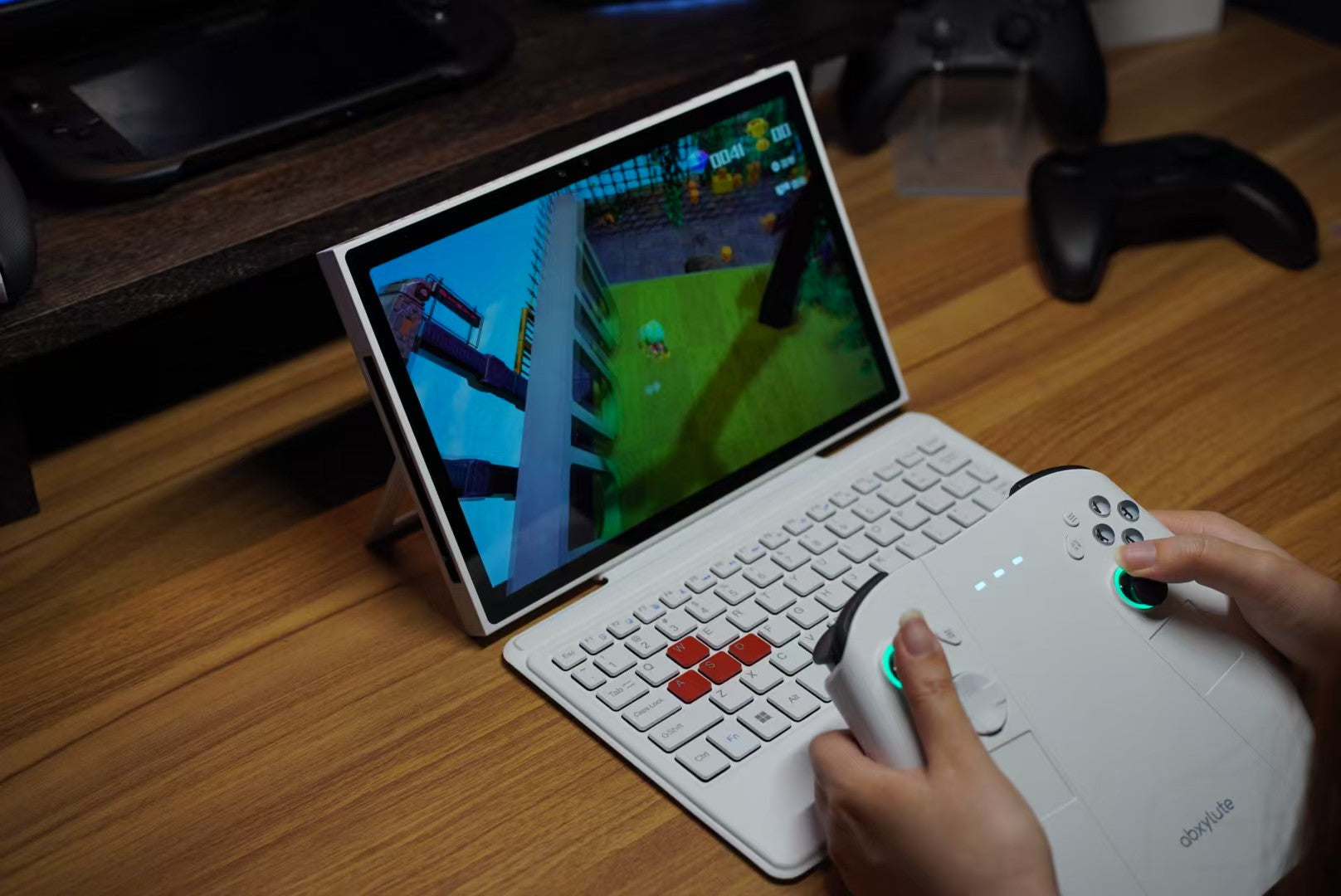 What Makes the abxylute 3D One Handheld PC Different from Traditional